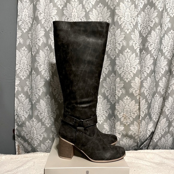 MoMo | Shoes | Nwot Momo Faux Leather Knee High Boots | Poshmark